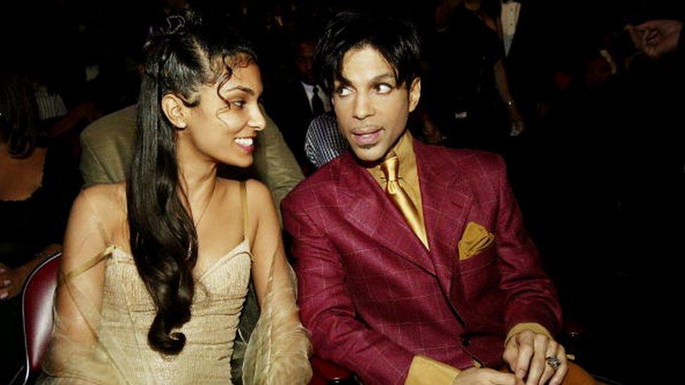 Prince: The colourful life of the pop superstar - BBC News