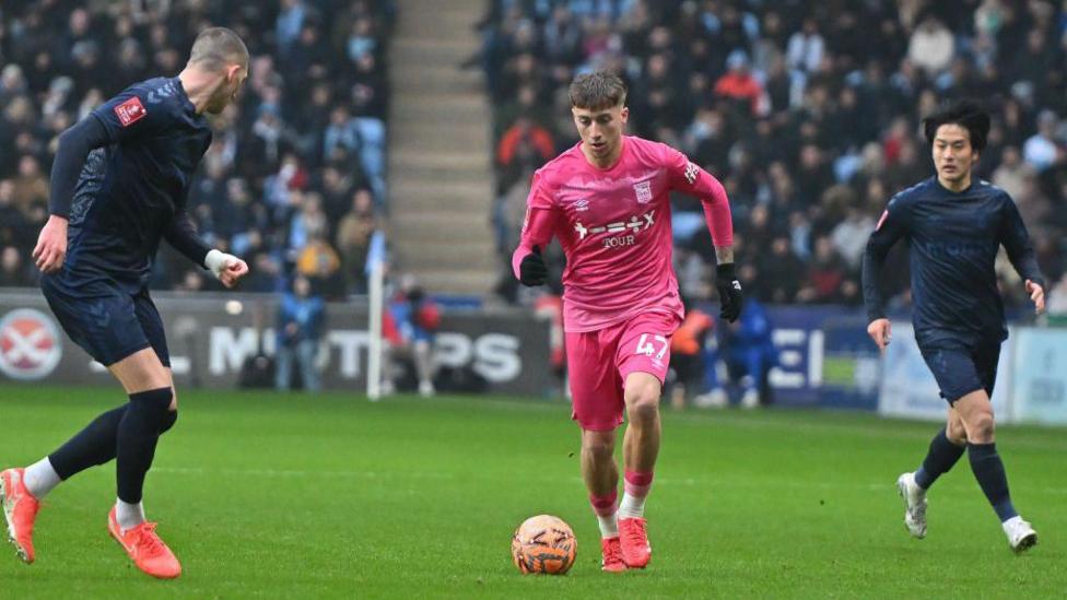 Ipswich news: Paul Anderson on Jack Clarke and Jaden Philogene - BBC Sport