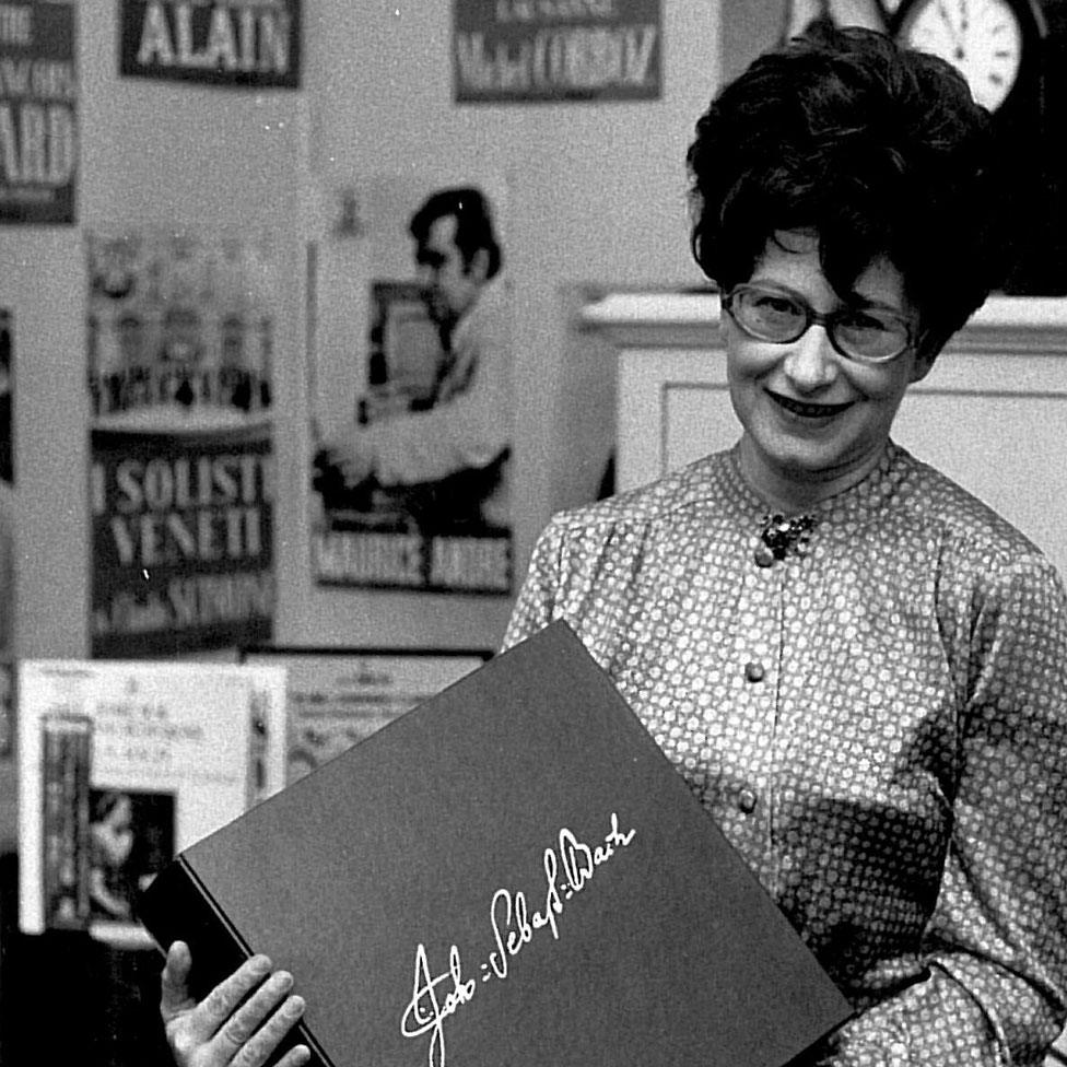 The 'miraculous' life of Zuzana Ruzickova - BBC News