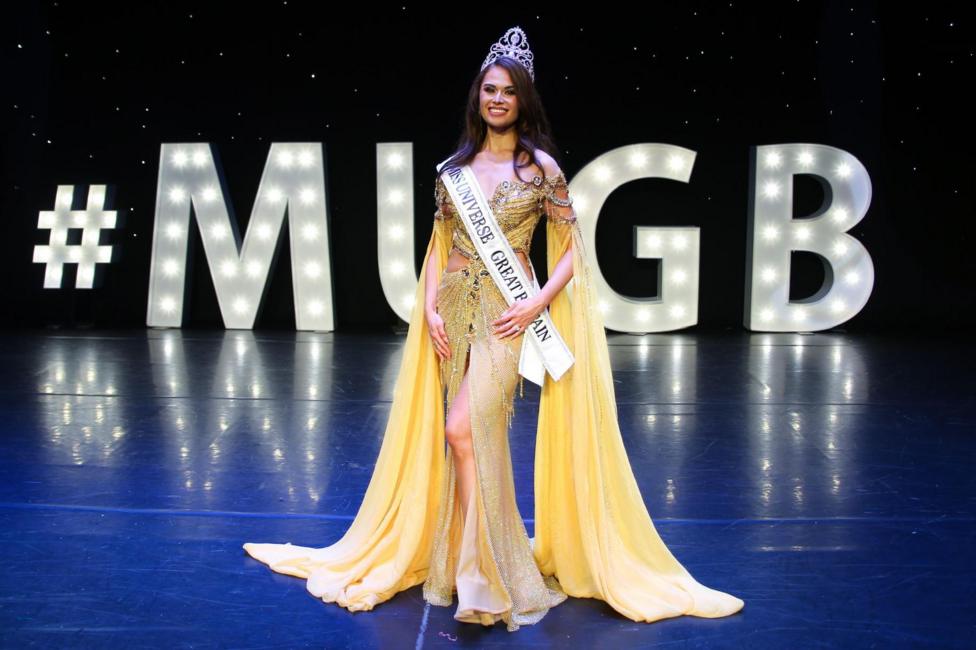 'I want to be the oldest Miss Universe winner - at 31' - BBC News