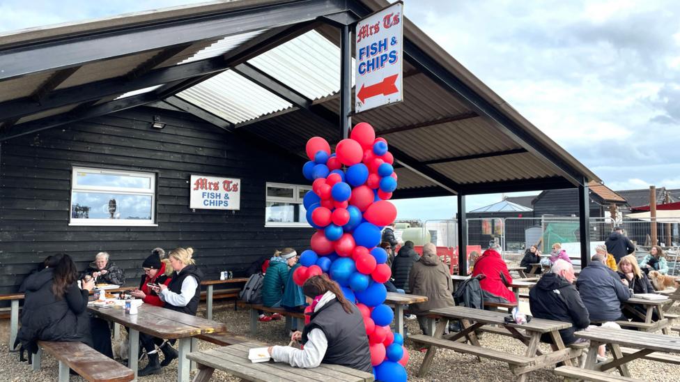 Southwold fish and chip reopens after large fire destroyed site - BBC News