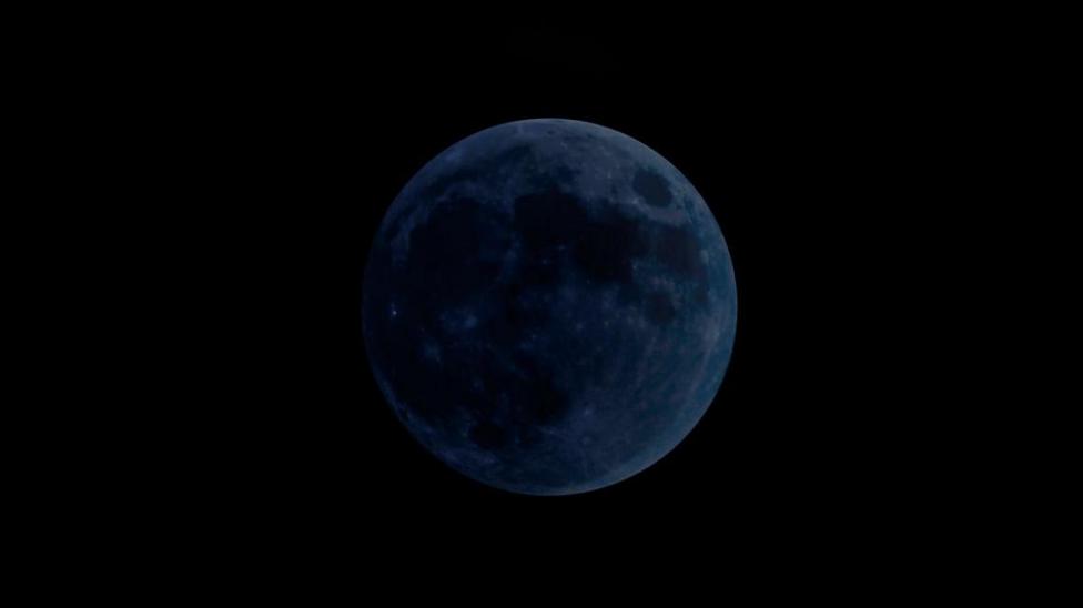 Black moon: Rare new moon to take place this weekend - BBC Newsround