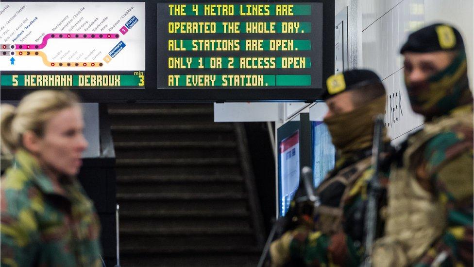 Brussels attacks: Bombed Maelbeek metro station re-opens - BBC News