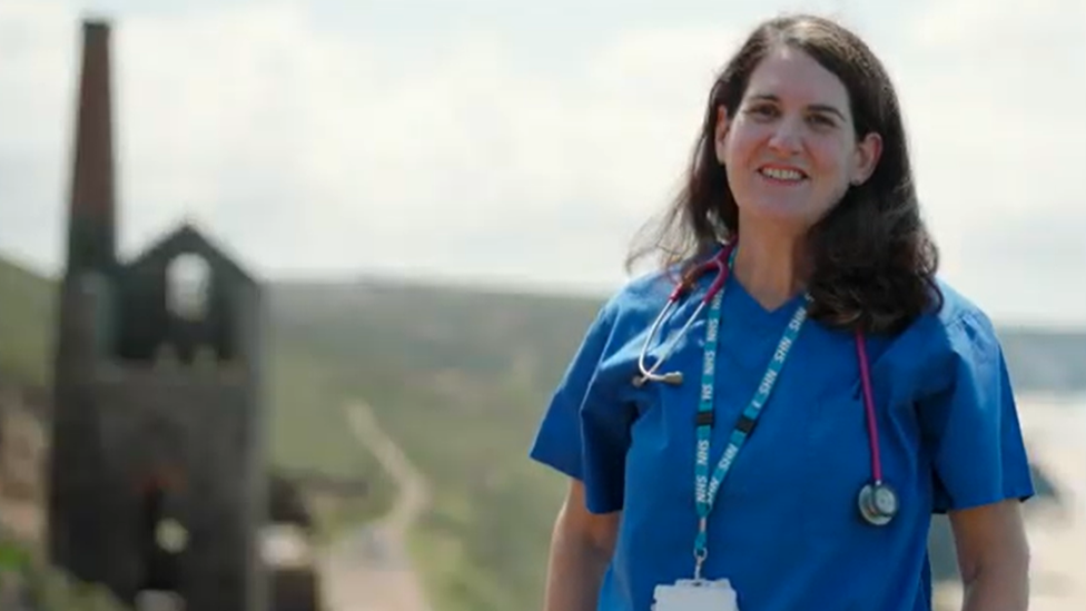 Medics in Cornwall say choose 'right service' over summer - BBC News