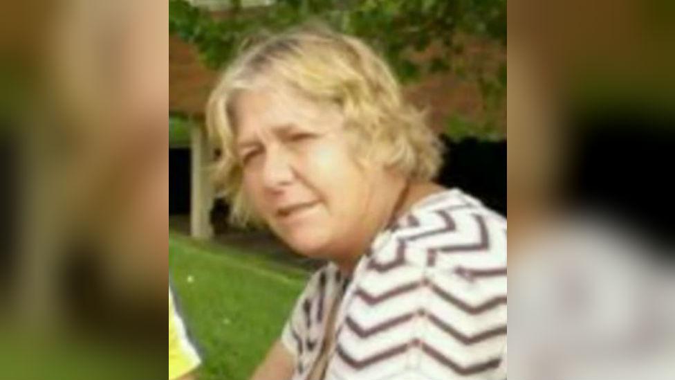 Neglect cited over patient Heather Loveridge's fire death - BBC News