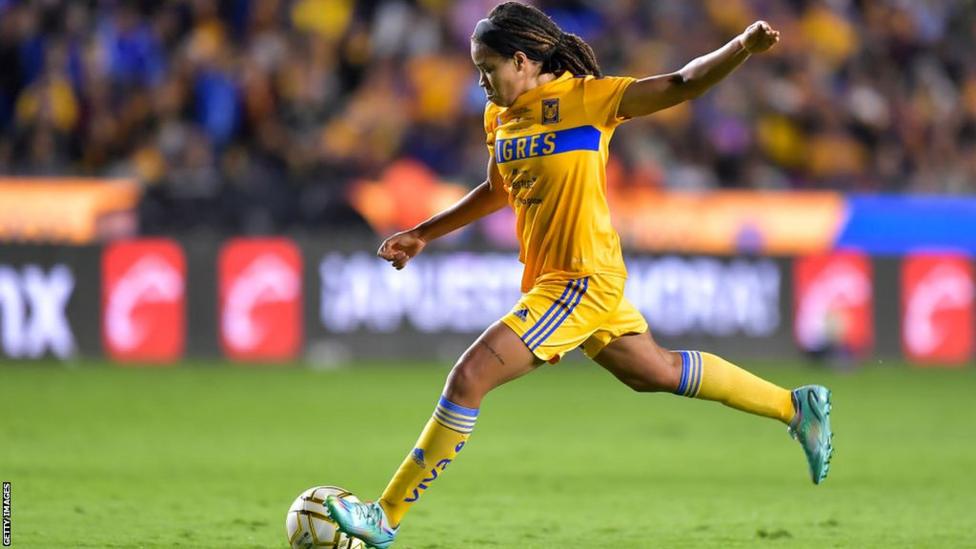 Mia Fishel: Chelsea sign American forward as Emma Hayes hails 'elite ...