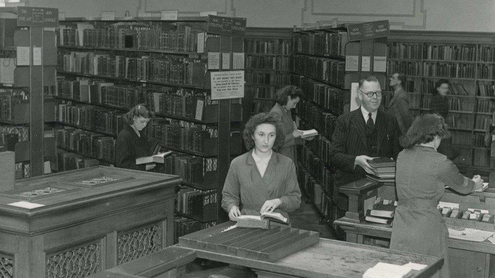 Gateshead Library's 90 years celebrated in pictures - BBC News