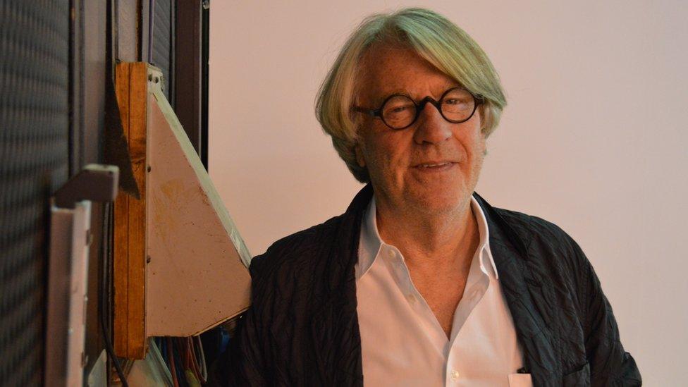 Art collector Frank Cohen on how to buy art - BBC News