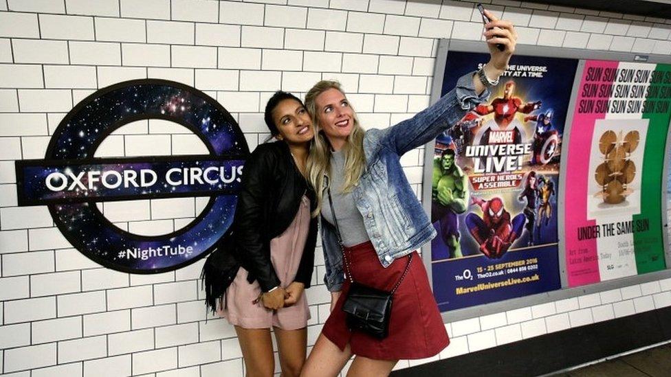 Night Tube to begin on Piccadilly line in December - BBC News