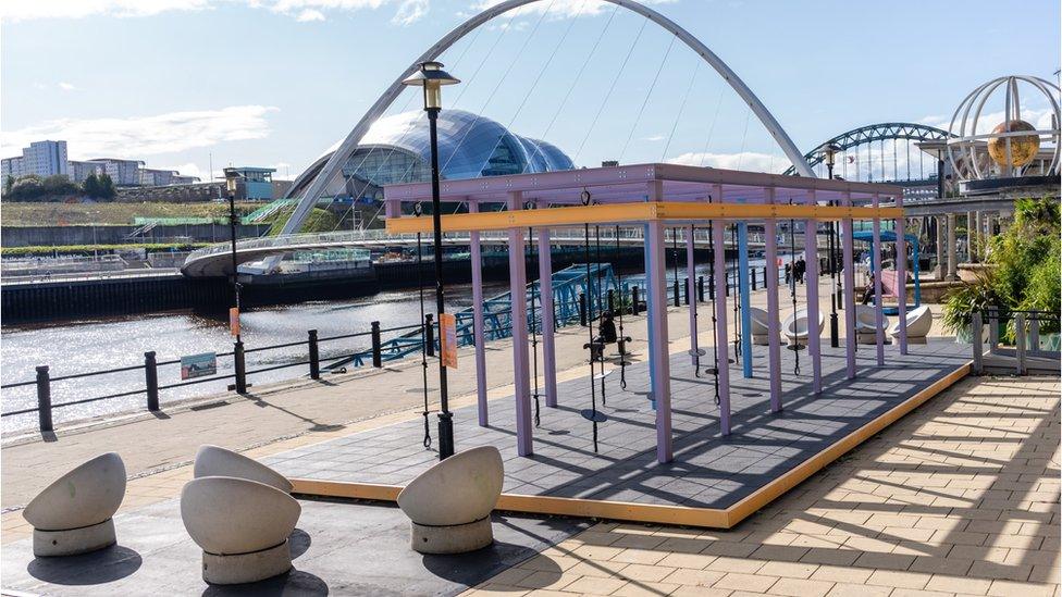 New interactive Play Pavilion opens on Newcastle Quayside - BBC News