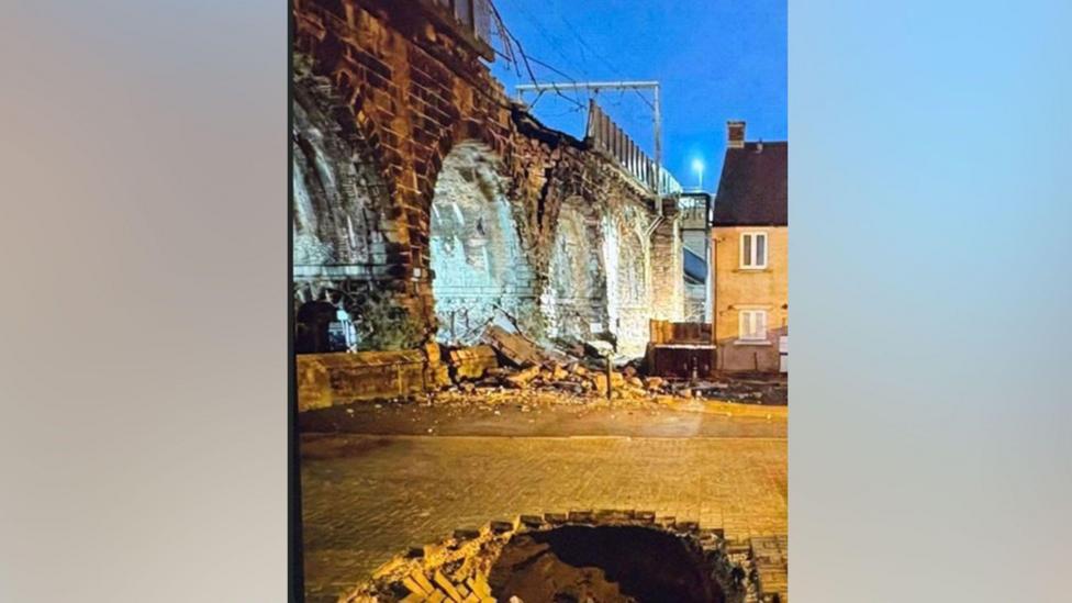Trains cancelled over fake bridge collapse image - BBC News