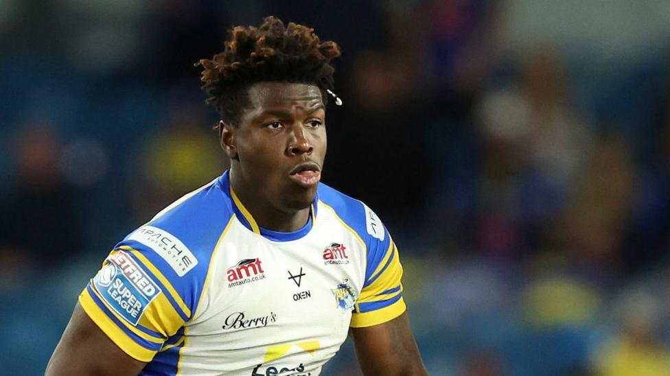 Justin Sangare: Salford Red Devils sign France international prop - BBC ...