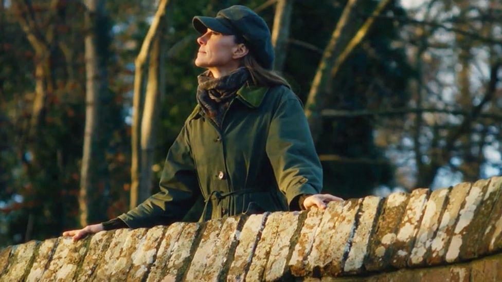 Catherine marks birthday with message on healing power of nature - BBC News