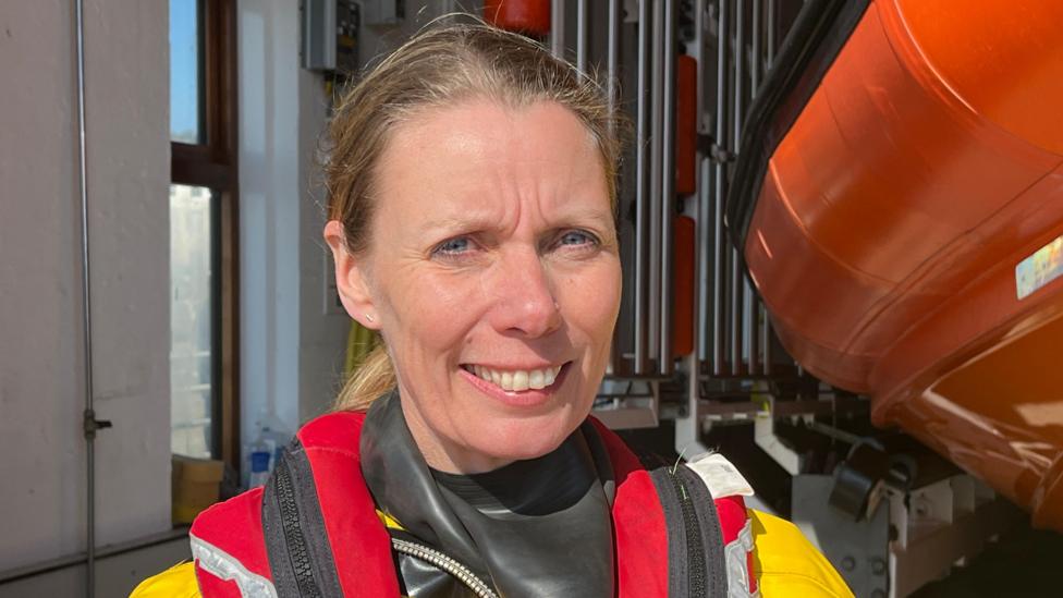 RNLI: All I could do was scream, says woman rescued by lifeboat - BBC News