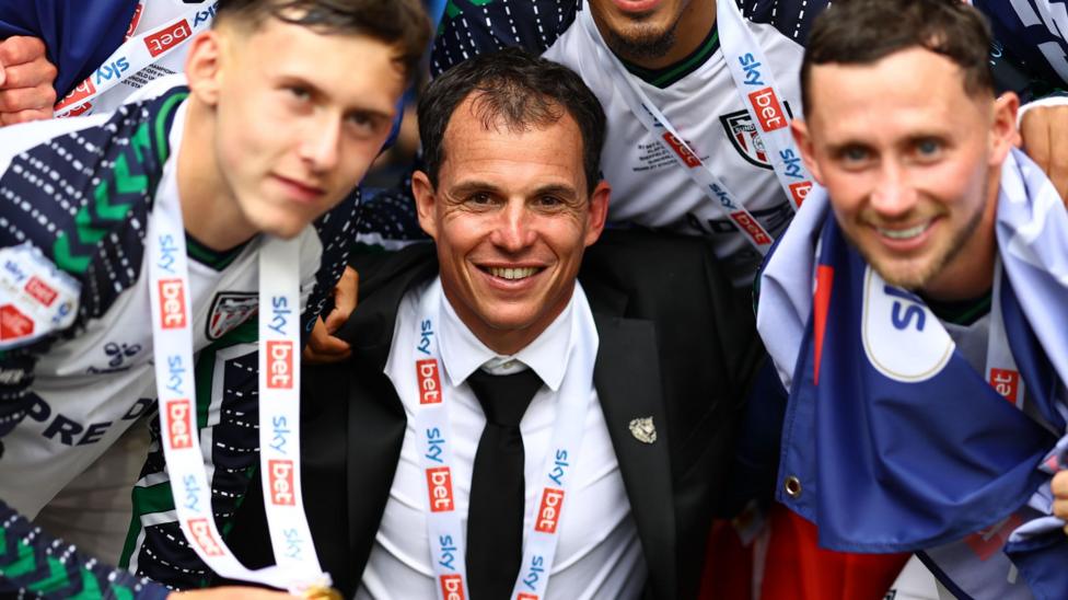 Regis Le Bris: The 'smart guy' who has led Sunderland to glory - BBC Sport
