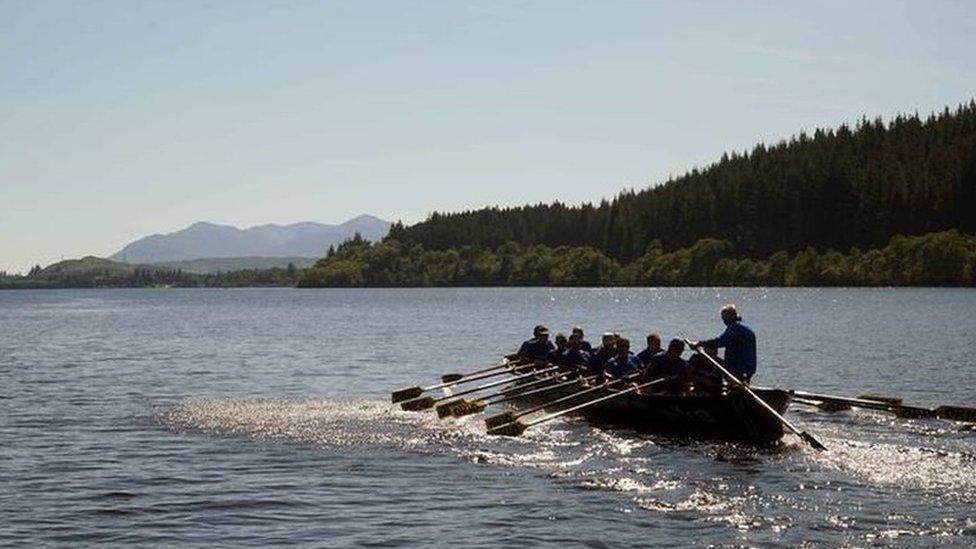 New record set for rowing Loch Ness - BBC News