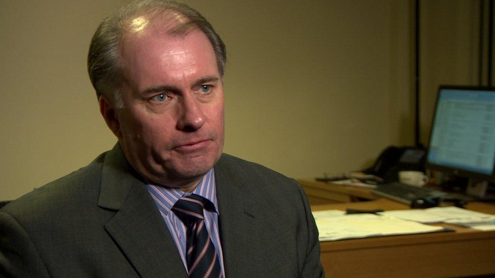 Ombudsman backs claims of RUC assault on Catholic man - BBC News