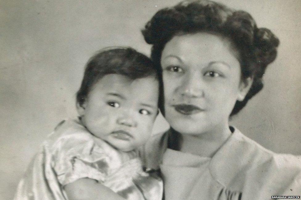 The family who never knew their father - BBC News