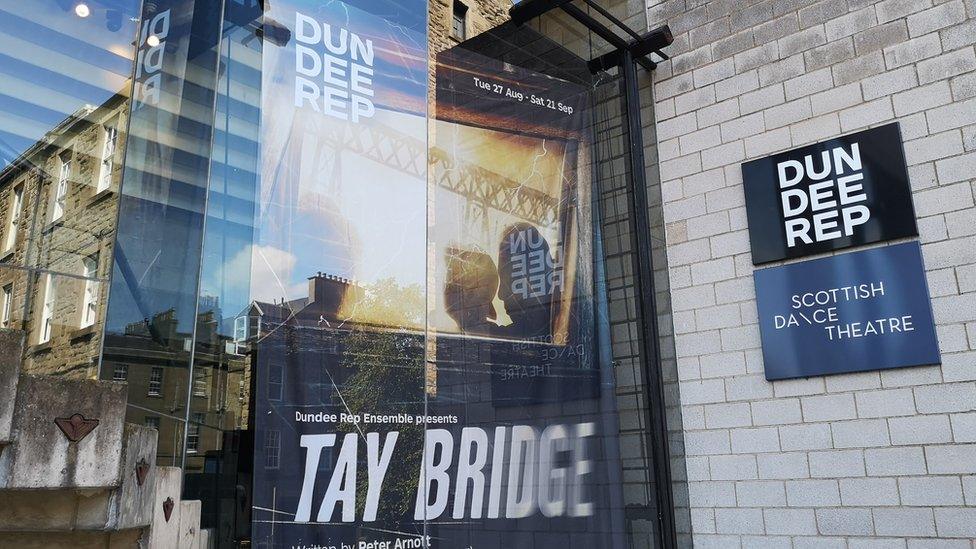 Tay Bridge Disaster play marks Dundee Rep at 80 - BBC News