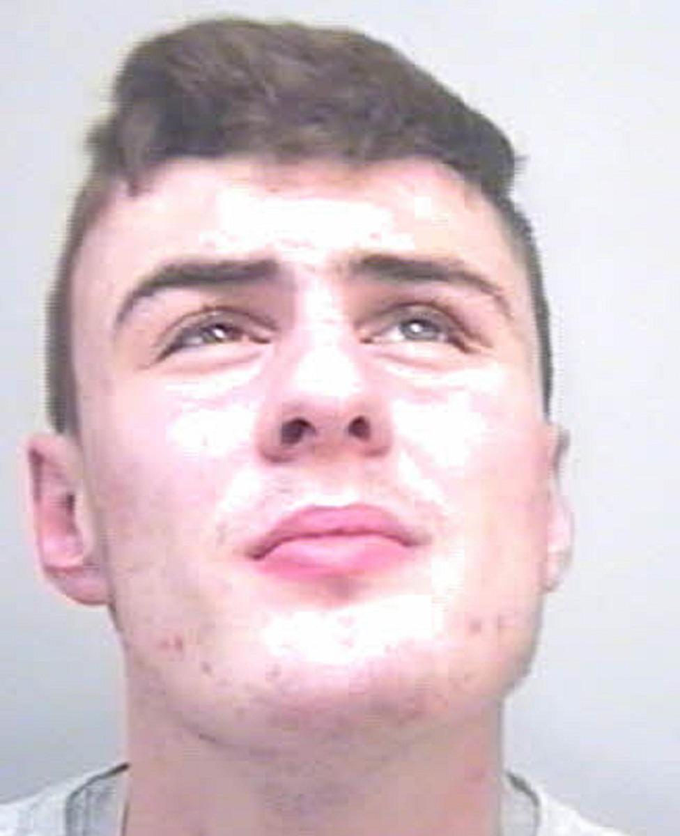 Man found guilty of Grimsby street stabbing murder - BBC News