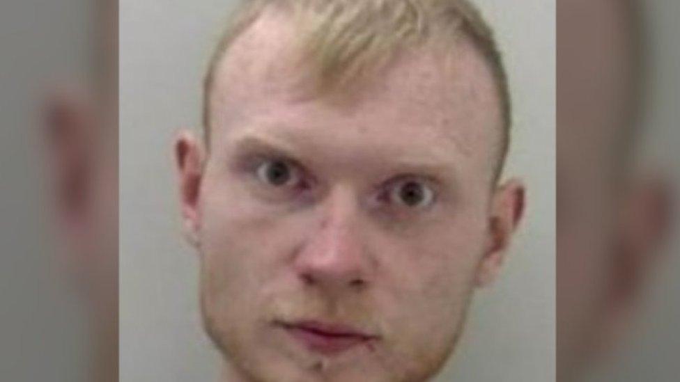 Man flees dock during Medway court hearing - BBC News