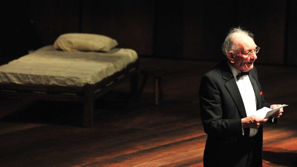 Meryl Streep and Liam Neeson among those who pay tribute to Brian Friel ...