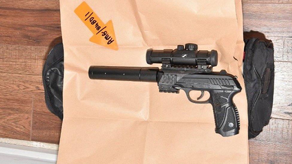 Serial killer fan Shaye Groves jailed for murdering boyfriend - BBC News