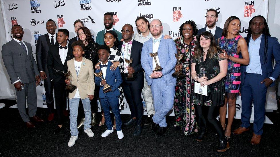 Oscars: Moonlight warms up with Independent Spirit Awards win - BBC News