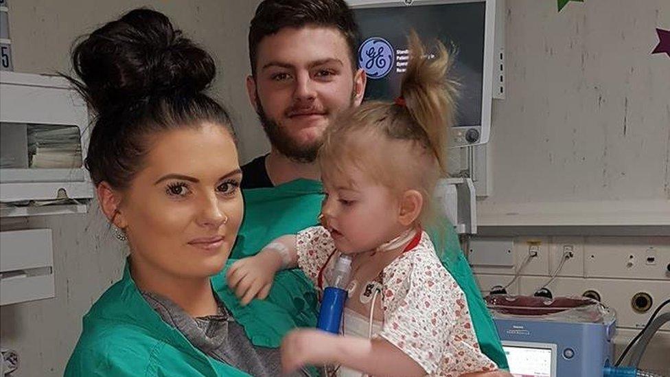 Ella Wiseman: Isle of Man 'little fighter' receives new heart - BBC News