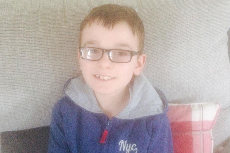 Fundraiser for Dornoch's 'roadside baby' Dylan Davidson - BBC News