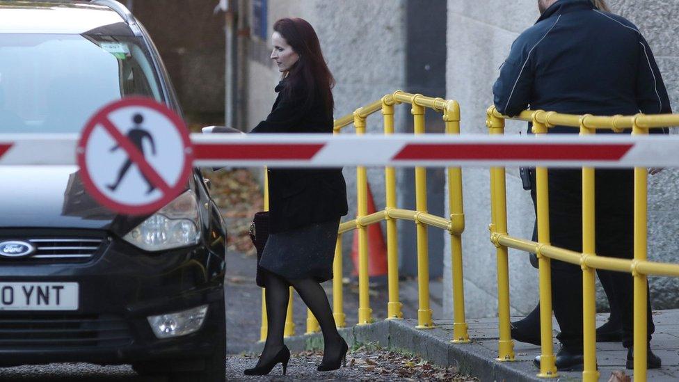 Emile Cilliers trial: Parachute sabotage accused 'despised by wife ...