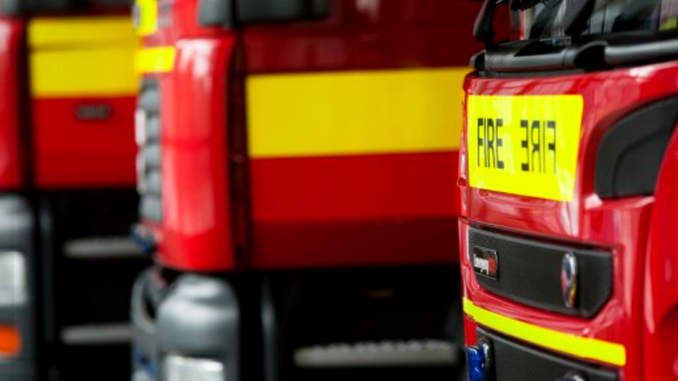 Gloucestershire fire crews tackle blaze on Blockley industrial estate ...