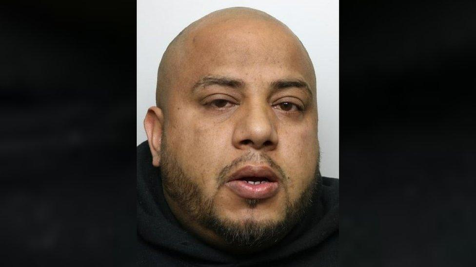 Man jailed over Ravensthorpe takeaway explosives hoax - BBC News