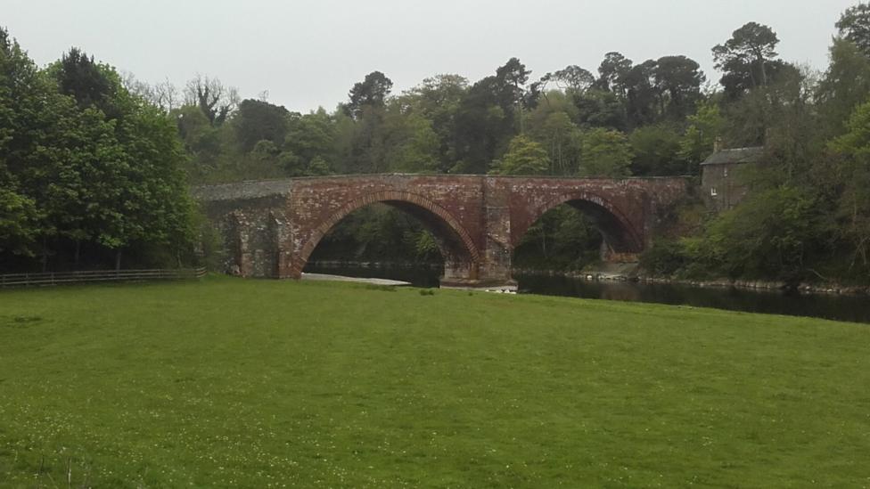 Historic bridge near Melrose reopens ahead of schedule - BBC News