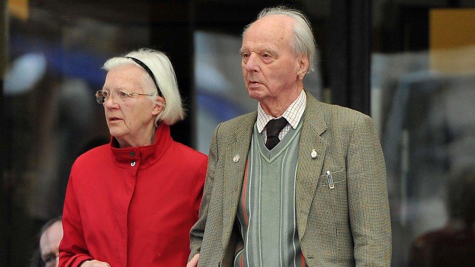 Jack Mount abuse trial: Accuser 'devastated' by halted case - BBC News