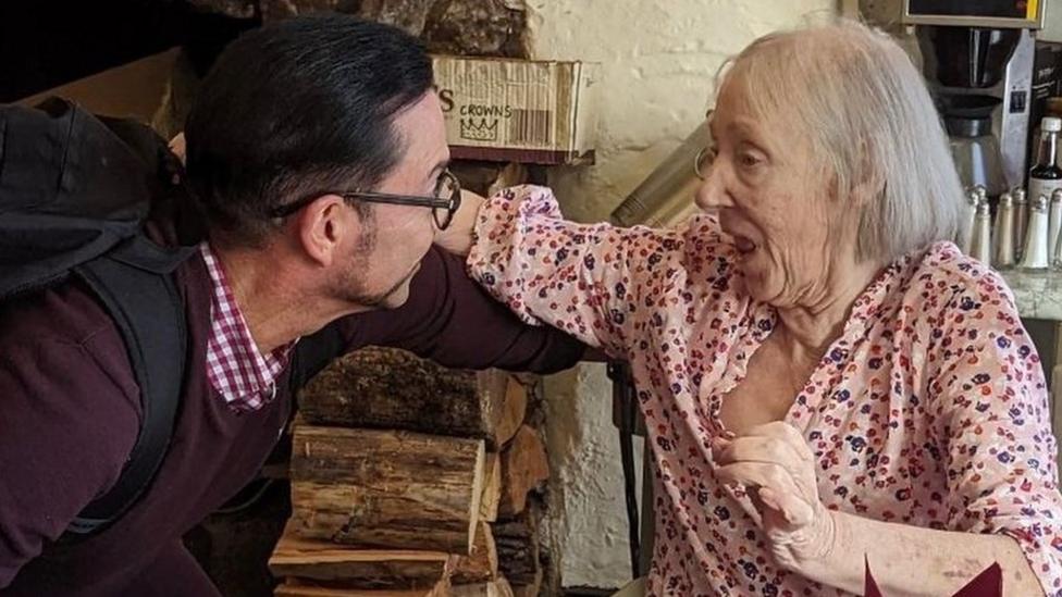 Andrew Pierce shares his 'hard' mission to find his birth mother - BBC News