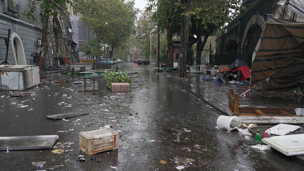 Sicily flooding: Rare Medicane hits southern Italy - BBC Newsround