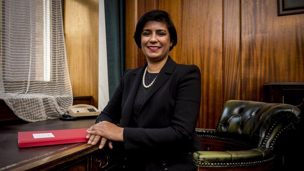 Old Bailey's first non-white judge was mistaken for defendant - BBC News