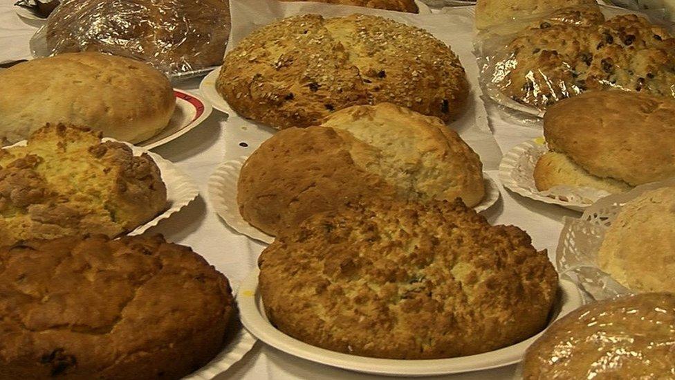 Bonnag World Championships: Manx baker claims title - BBC News