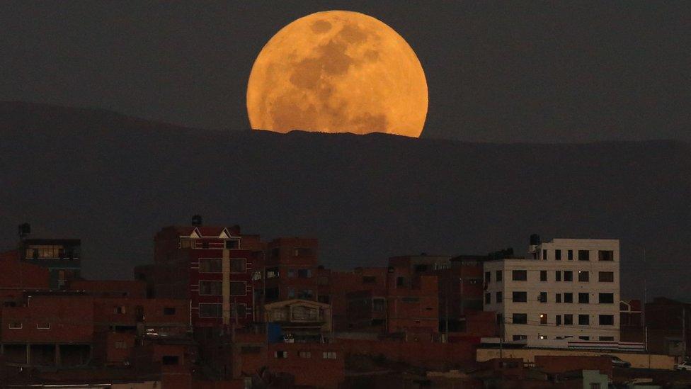 Blue Moon 2023: Pics of the super Blue Moon from around the world - BBC ...