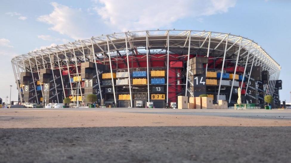 Plans for £1.5m shipping container stadium in Newark revealed - BBC News