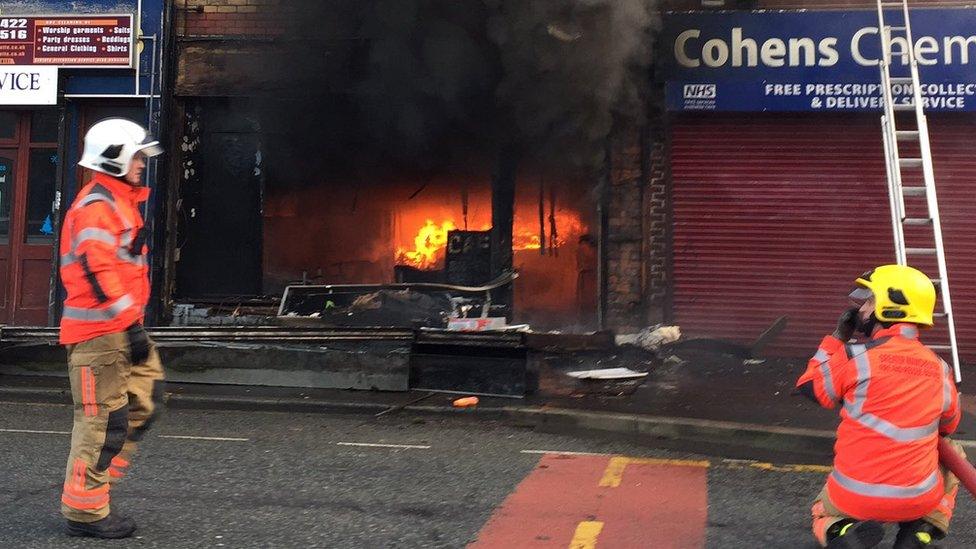 Manchester cafe explosion: Man left with burns - BBC News