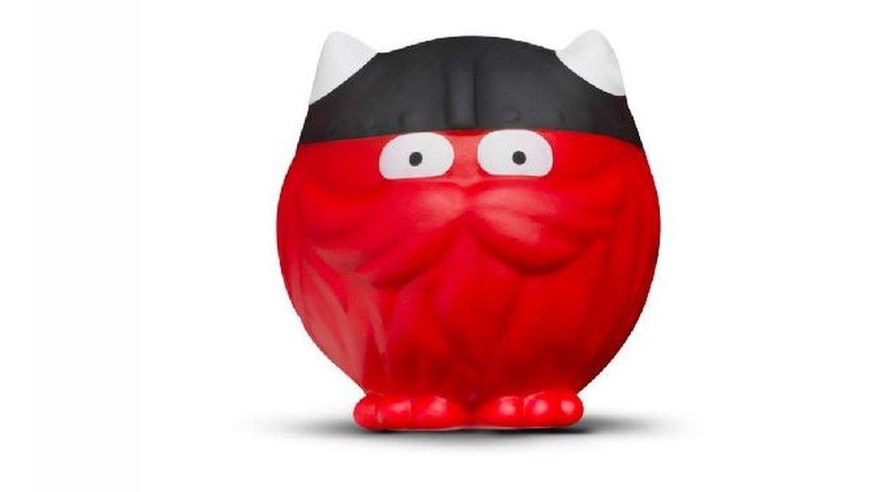 Comic Relief: No red noses for germ-fearing pupils - BBC News