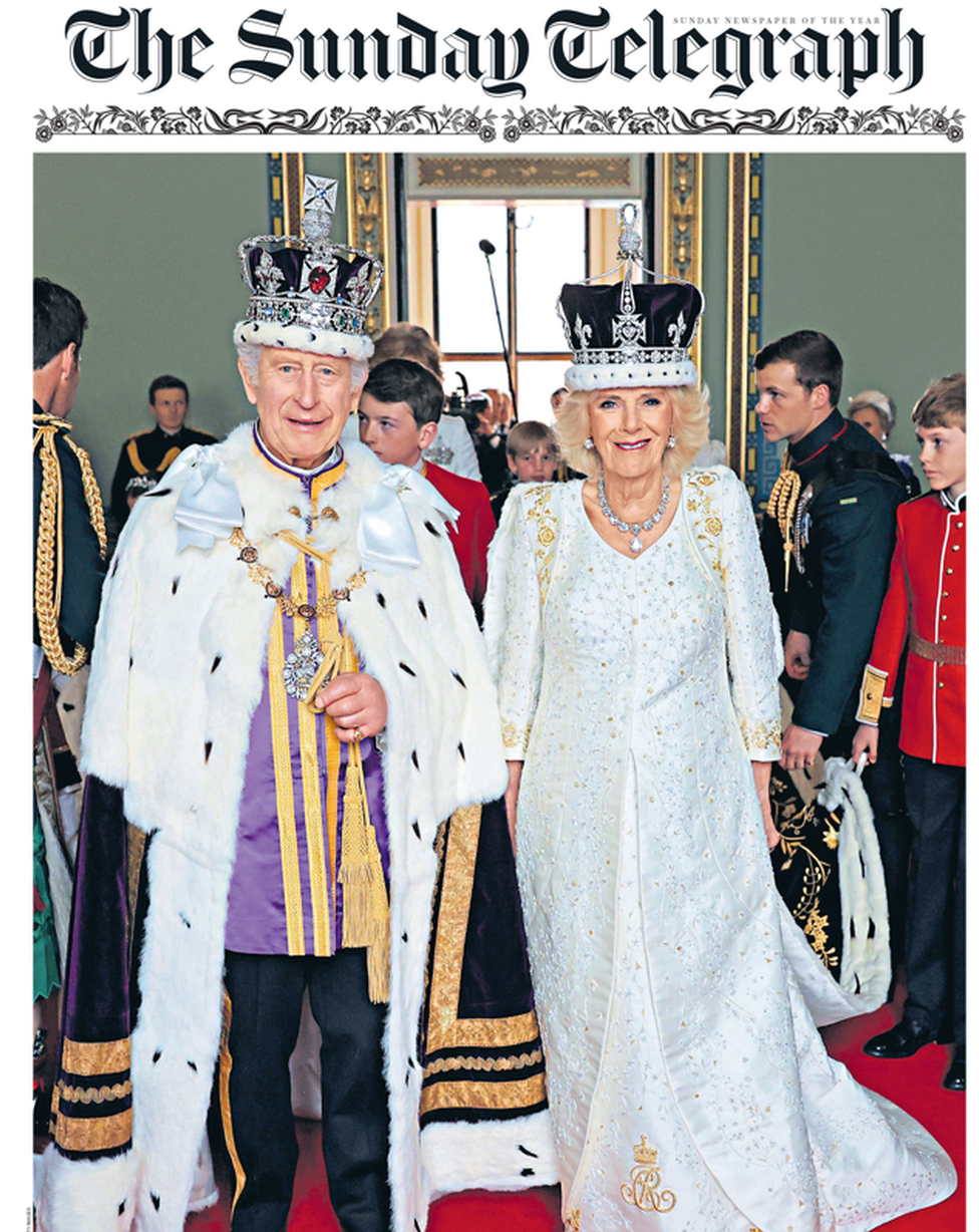 'Crowning glory' of 'happy and glorious' Coronation - BBC News