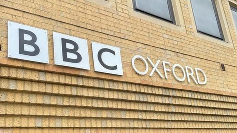 BBC to move CBBC and BBC Four online - BBC News