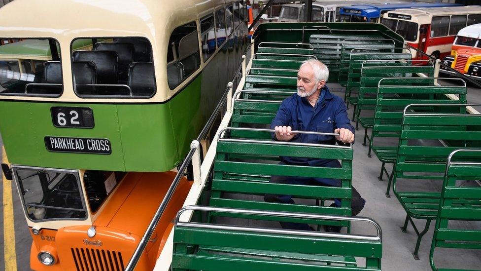 In pictures: Inside Glasgow's vintage bus garage - BBC News