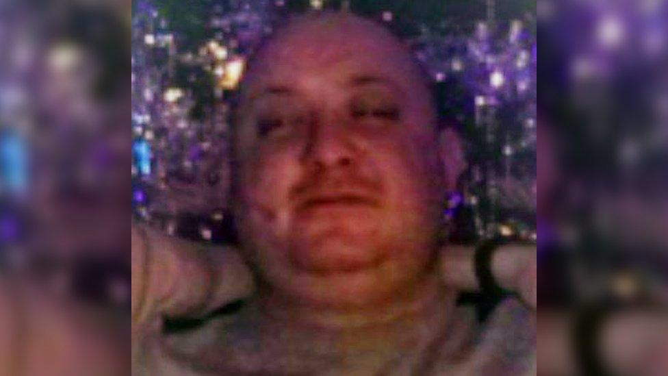 Man jailed for killing Dundee DJ in wheelie bin attack - BBC News