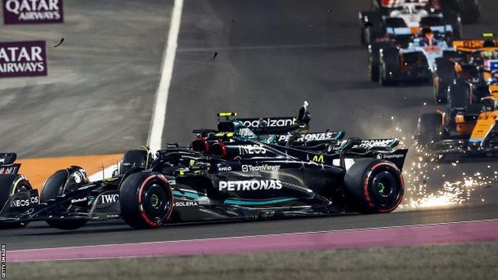 Qatar GP race - BBC Sport