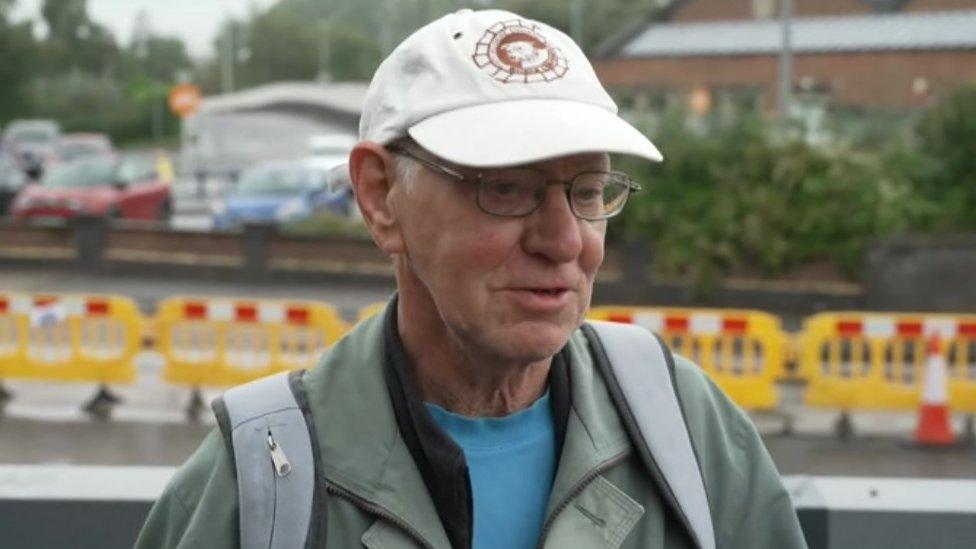 Sadness as Brownhills Wilko among first to close - BBC News