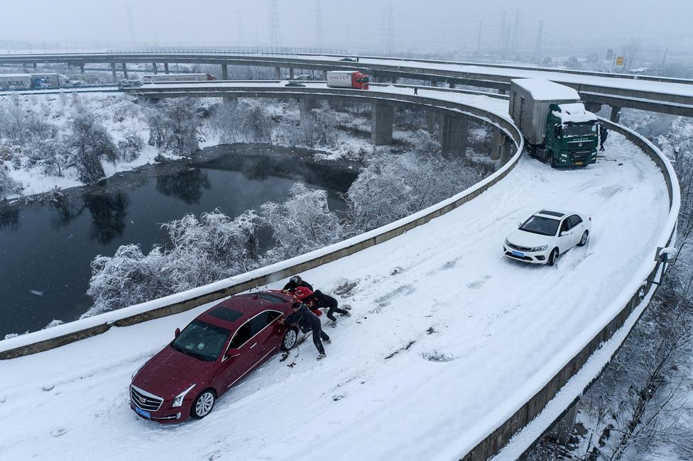 Week in pictures: 3-9 February 2024 - BBC News
